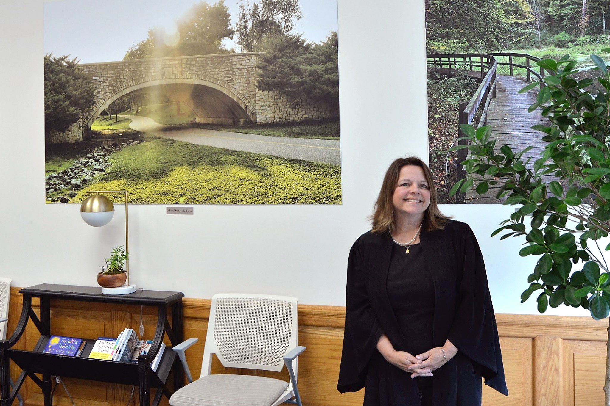 Hamilton County Judge Designs Courtroom to Create Calming Atmosphere