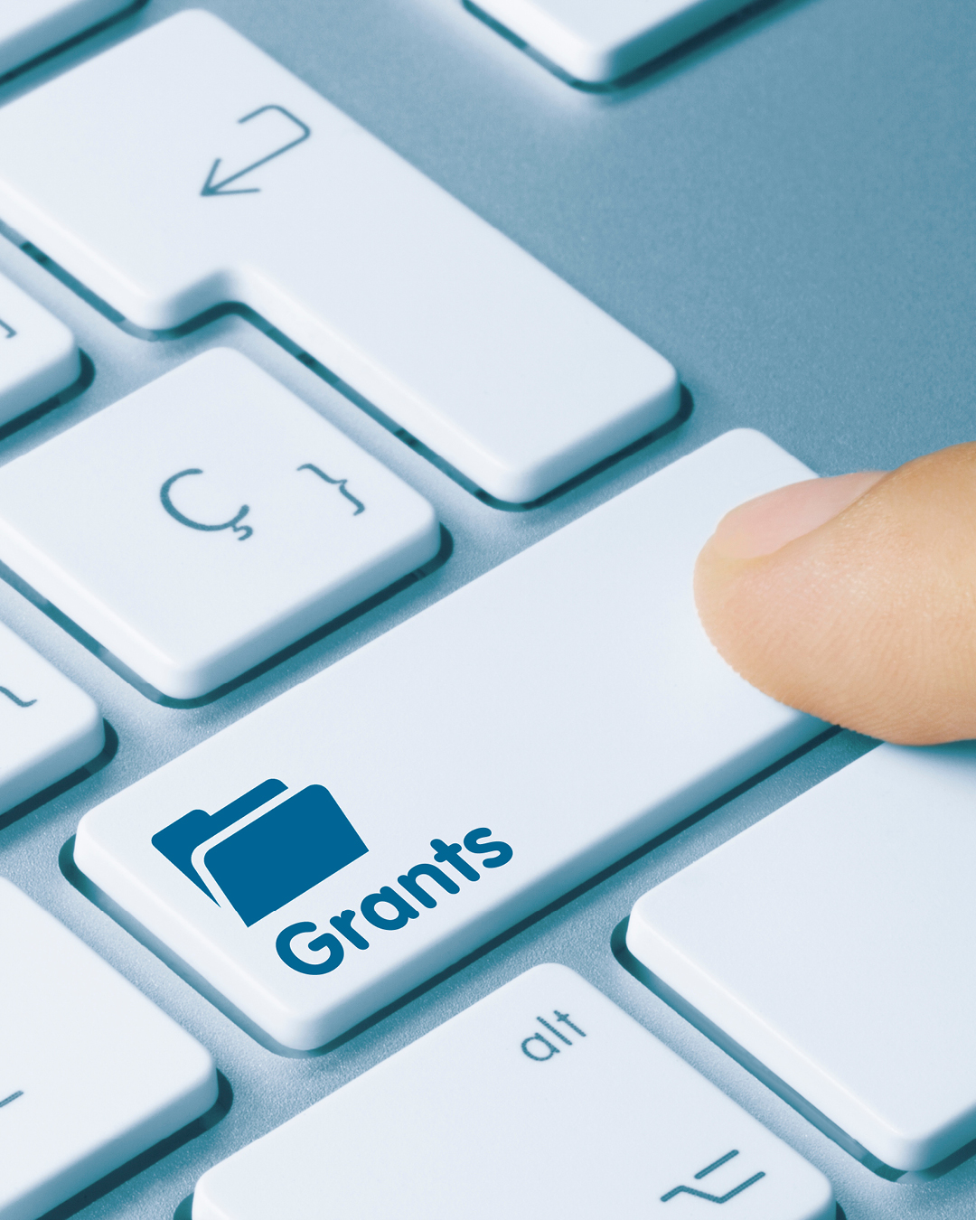 Deadline Nears for Court Technology Grants